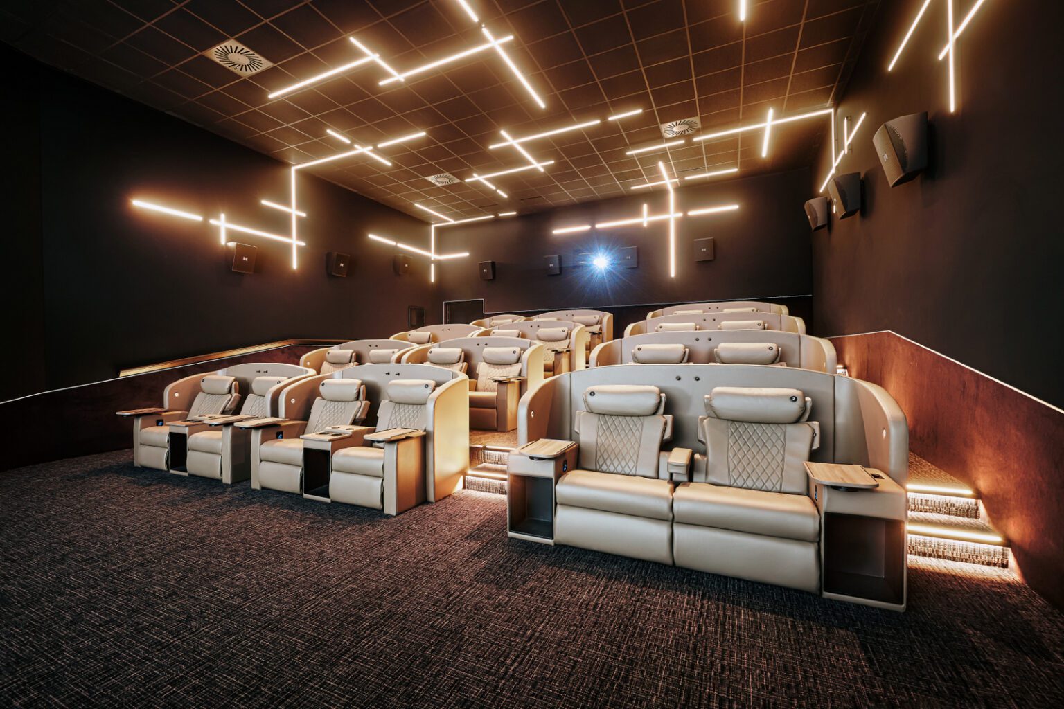 IMAX® with Laser and open-air cinema at Cineplexx in Rivus